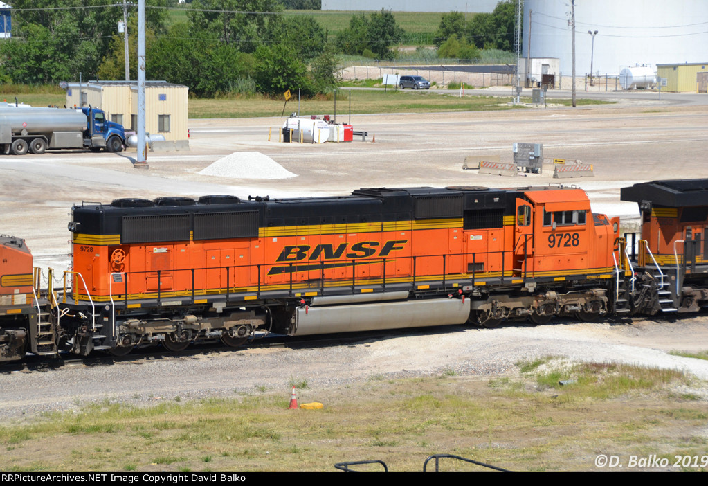 BNSF 9728